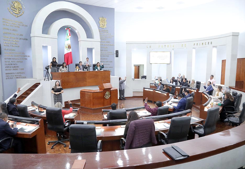 Se elige a titular de la Dirección del Centro de Conciliación Laboral. | Congreso de San Luis Potosi